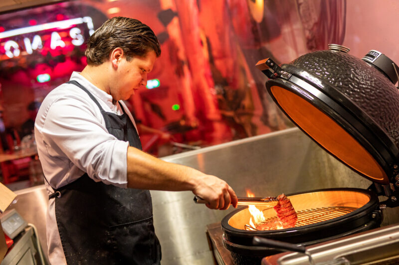 Café Thomas by the Glamorous Ottiu Beyond Upholstery